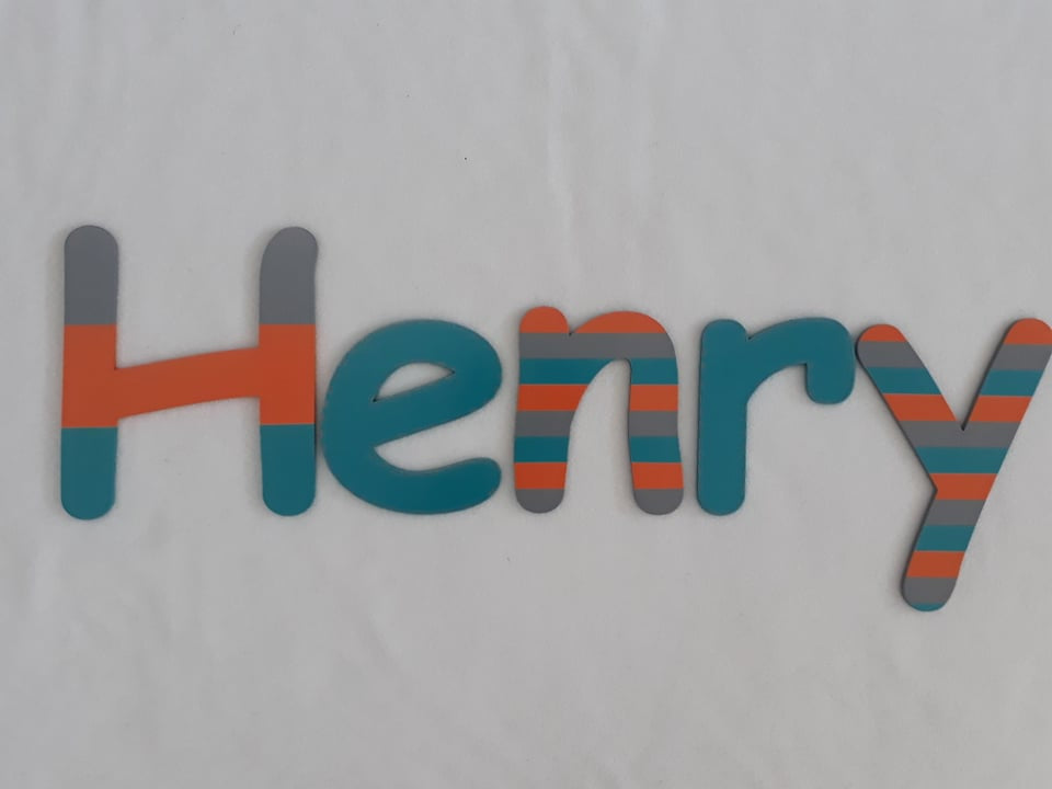 Personalised Names - 15cm high for the uppercase letter - Henry design ...